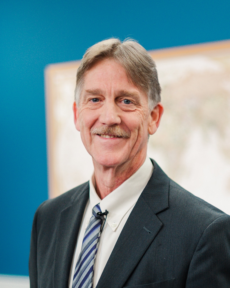 Knowing by Heart: the Powerful Beauty of Memory Work (with Andrew Pudewa)